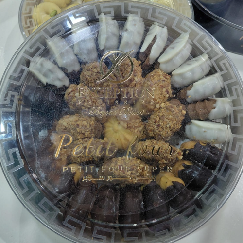 Petit Four Super Mix - Gulfood 2026